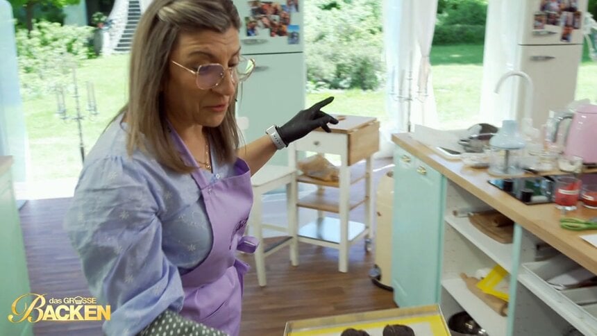 „Das große Backen“: Marzipan-Panne sorgt für Chaos und Frust bei den Kandidaten